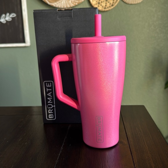 BRUMATE | Kitchen | Limited Edition Brumate Era In Glitter Pink 3oz ...